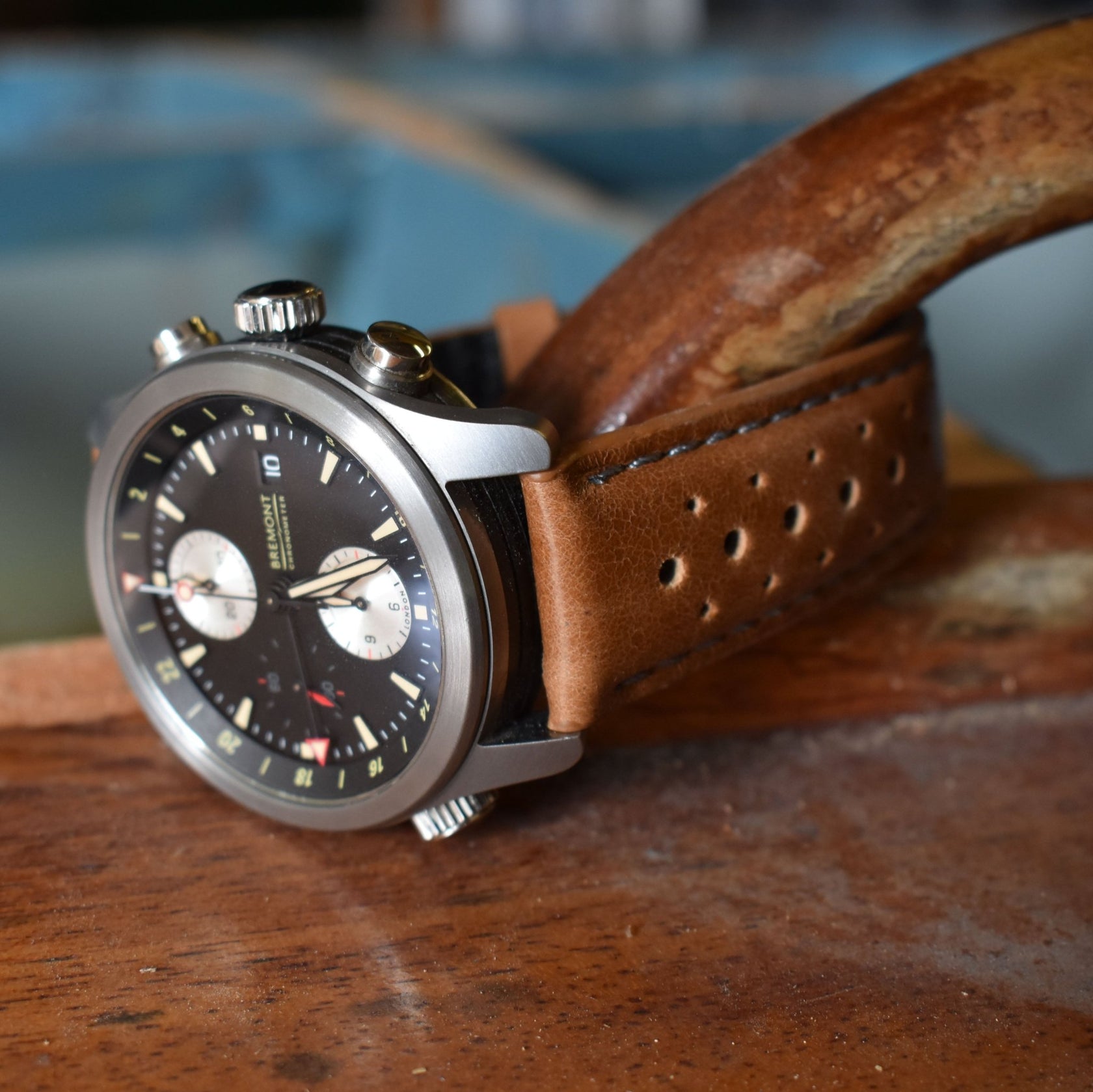 Vintage Tan Perforated Leather Rally Watch Strap – Watch and Strap Co